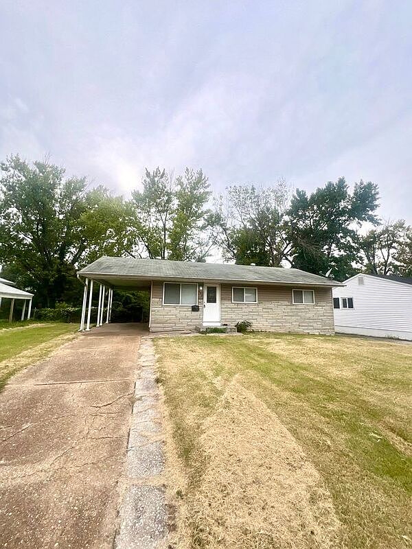 273 Roderick Dr, Saint Louis, MO 63137 | Zillow