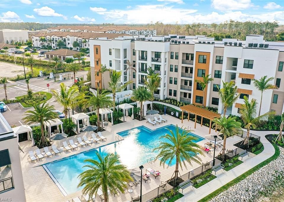 15522 Mark Ln #2208, Naples, FL 34119 | Zillow