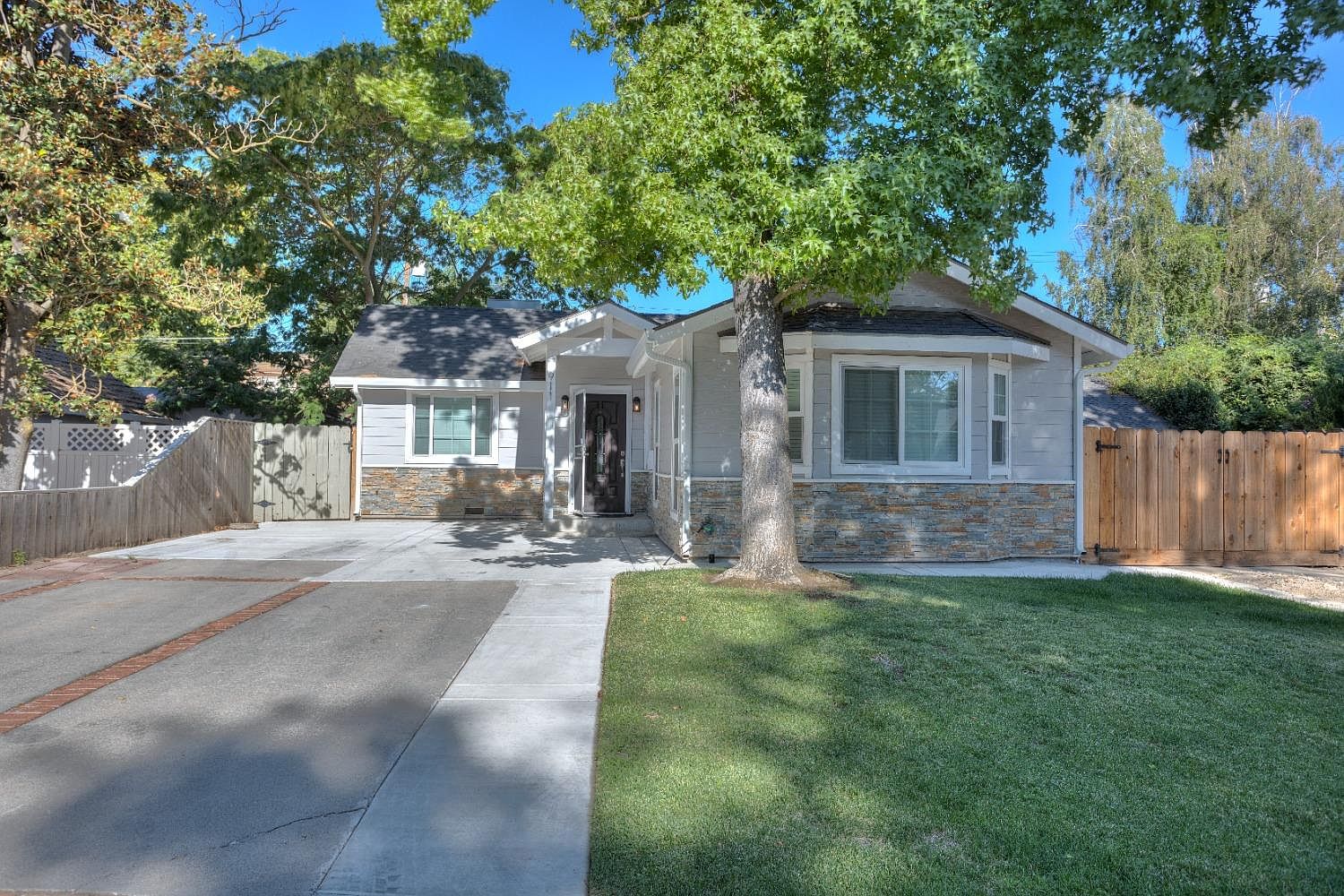 911 Sycamore Ave, Modesto, CA 95350 | Zillow