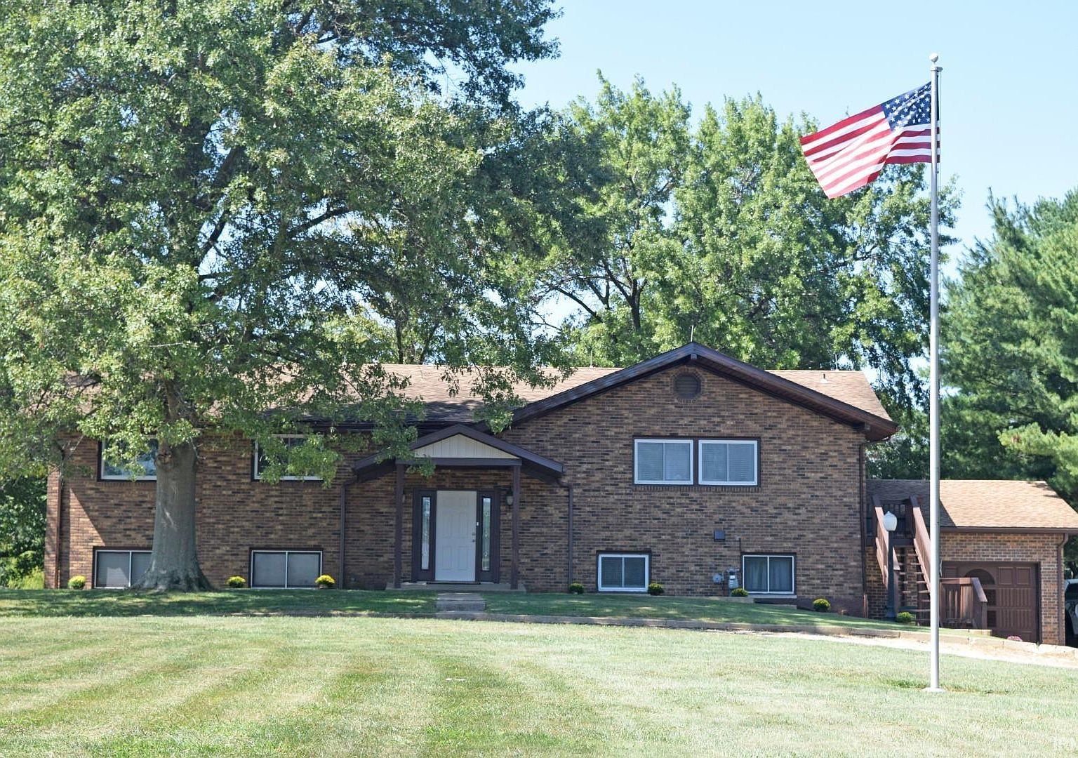 6209 N Ford Rd, Mount Vernon, IN 47620 | Zillow