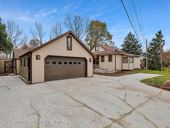 6945 Delta River Dr, Lansing, MI 48906 | Zillow