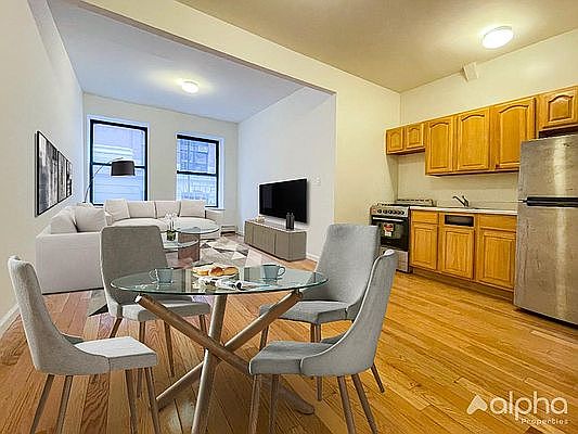 202 Rivington St #4A, New York, NY 10002 | Zillow