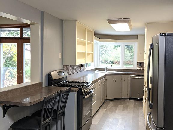 640 Riverside Dr, Portland, MI 48875 | Zillow