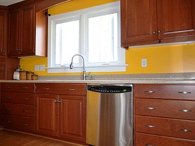 8638 Little England Rd, Hayes, VA 23072 | Zillow