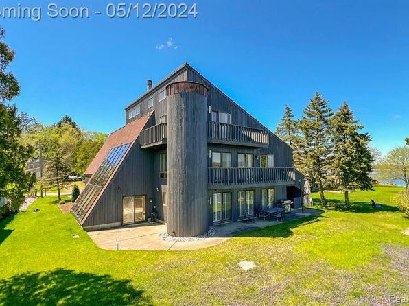 Waterford MI Real Estate - Waterford MI Homes For Sale | Zillow