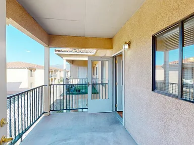 3 bd / 2ba 2nd Floor Apartment in Great Rio Rancho Area - 4253 Sabana ...