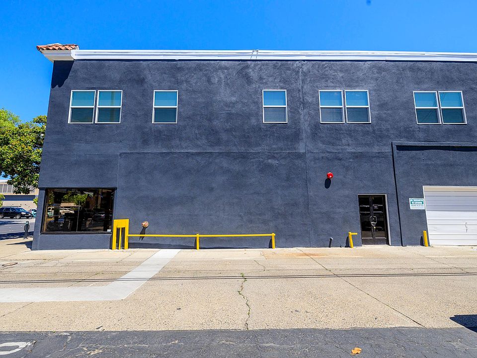 1216 H St Modesto CA | Zillow