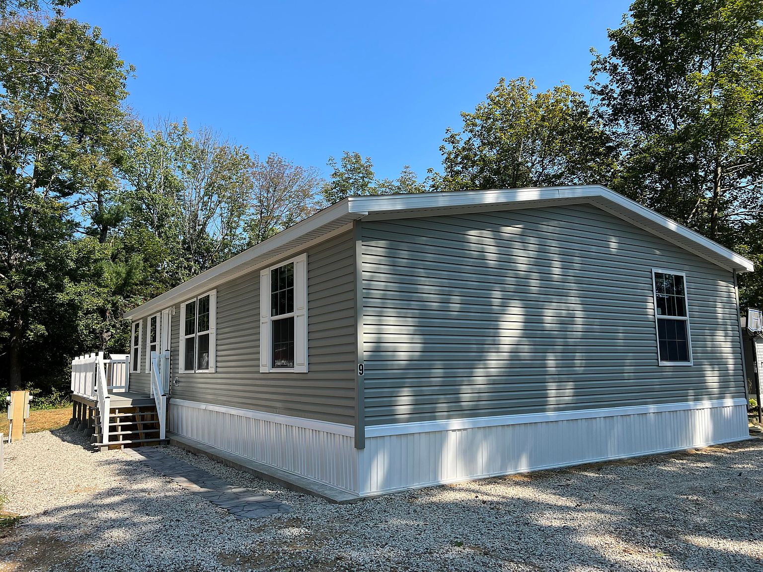 5 Spinney Way UNIT 9, Kittery, ME 03904 | Zillow