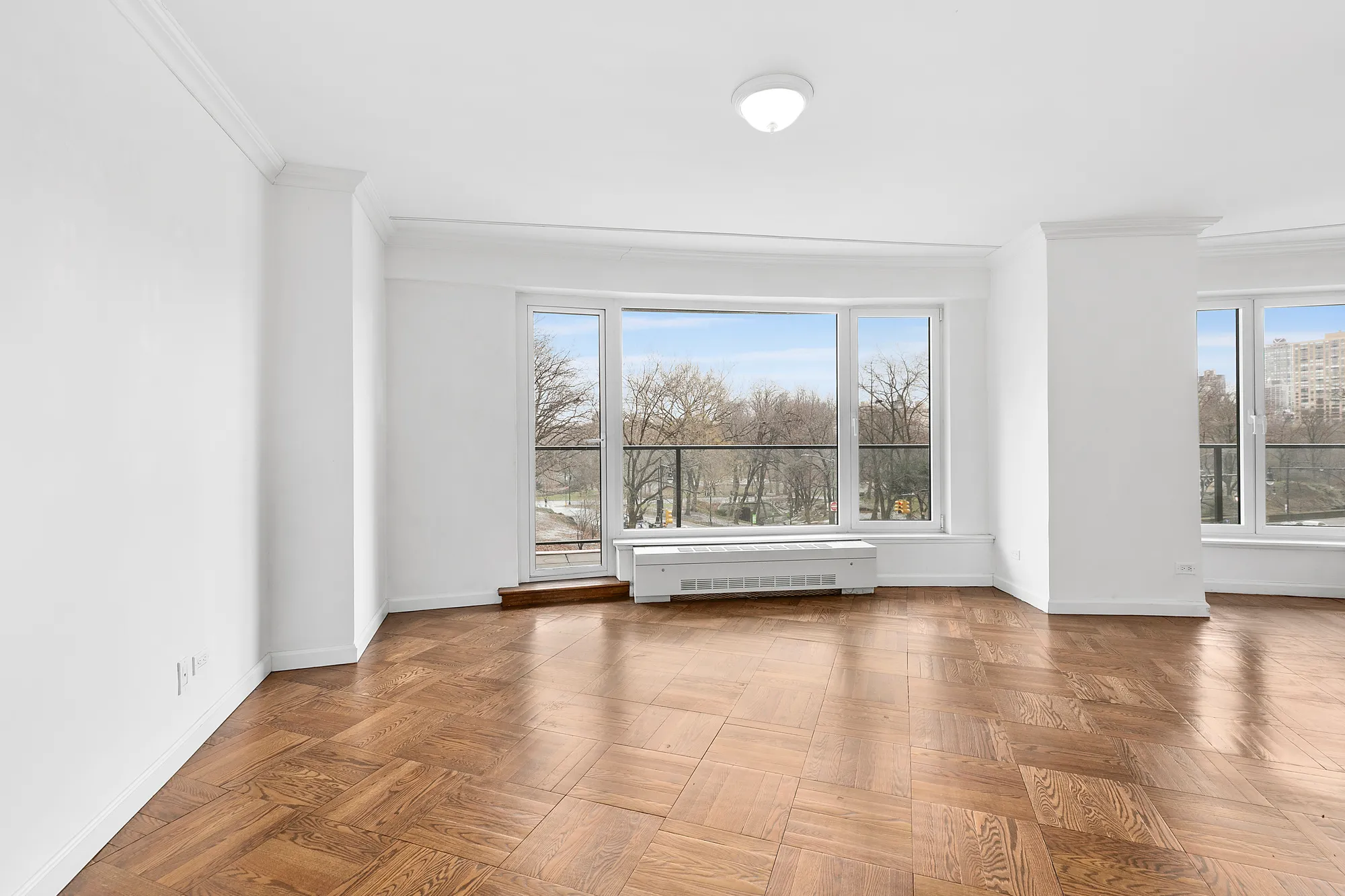 200 Central Park South #4B in Central Park South, Manhattan | StreetEasy