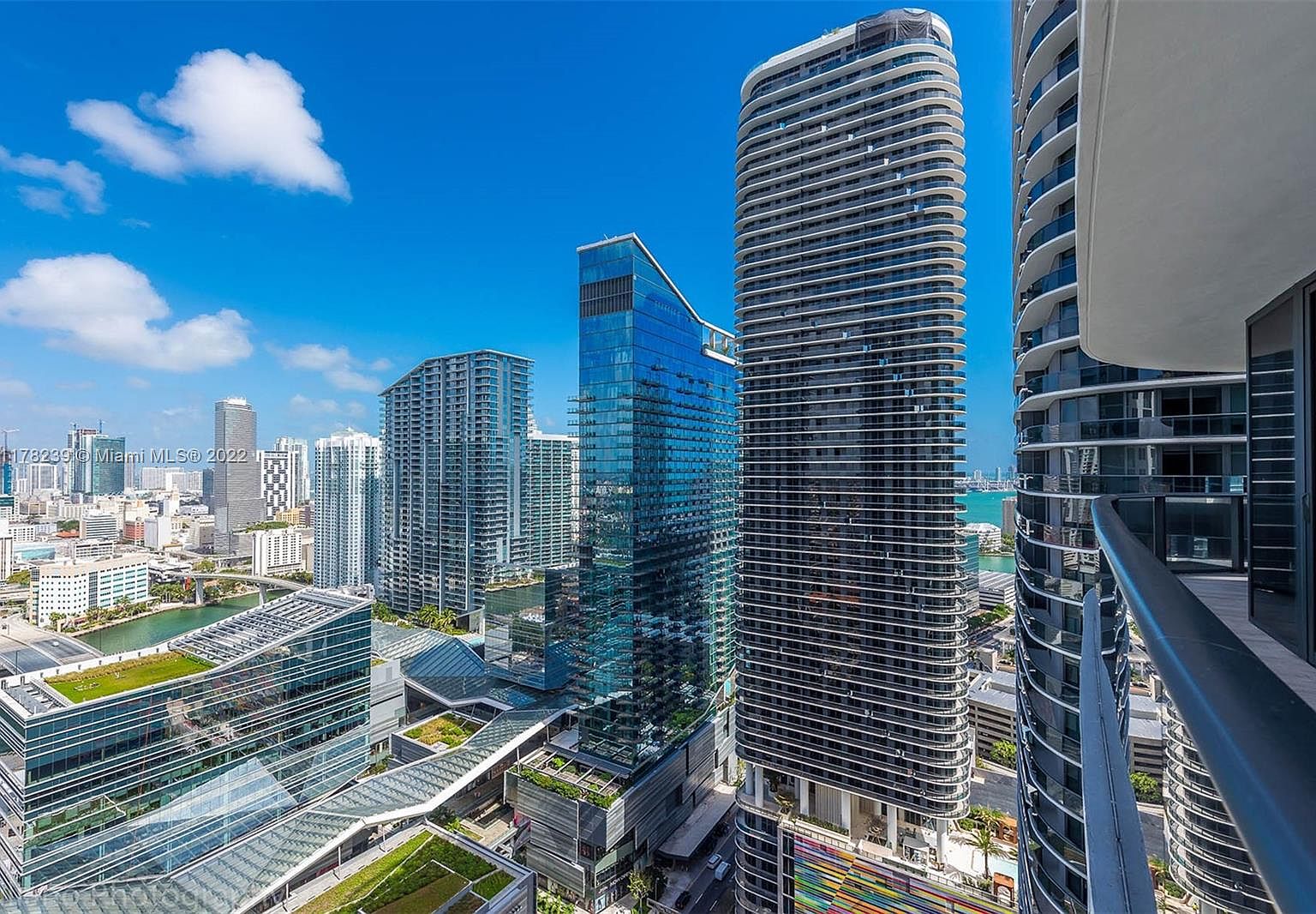 55 SW 9th St APT 3301, Miami, FL 33130 | Zillow