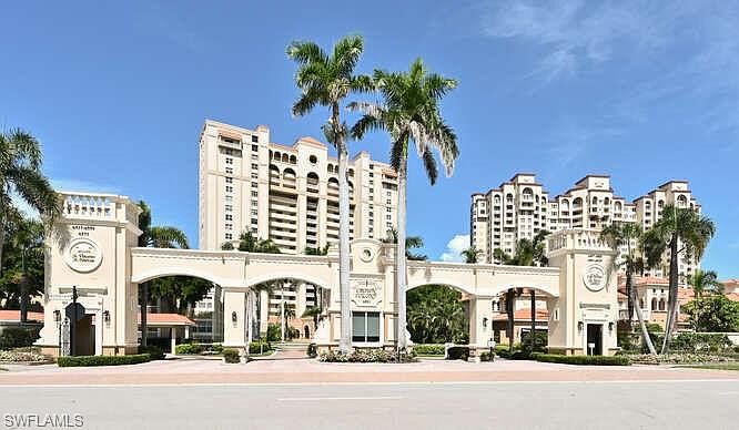 6585 Nicholas Blvd APT 1104, Naples, FL 34108 | MLS #224008326 | Zillow