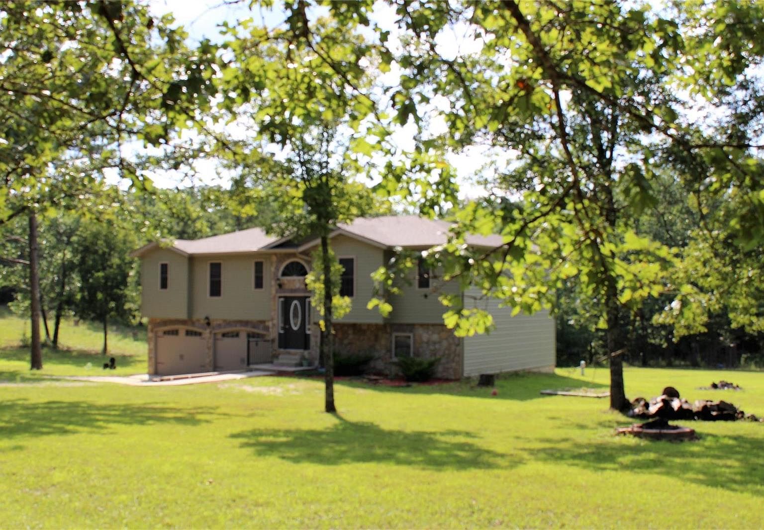 13392 Slabtown Rd, Plato, MO 65552 | Zillow