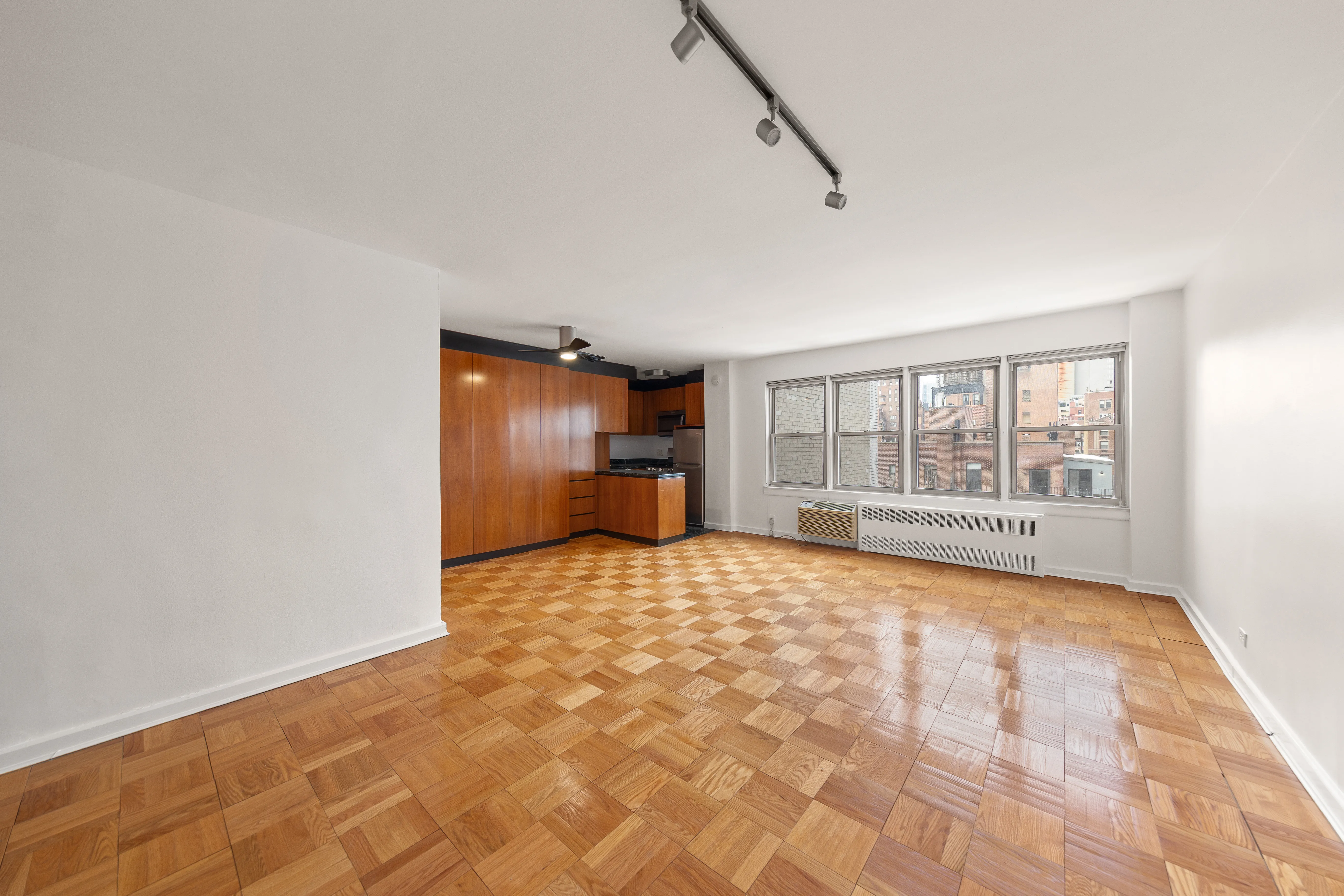 155 East 38th Street #17A in Murray Hill, Manhattan | StreetEasy
