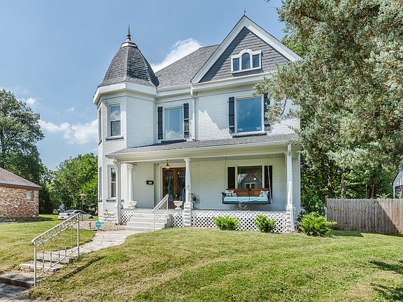 214 W 5th St, Anderson, IN 46016 | Zillow