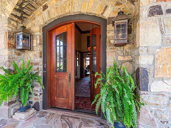 900 Fairview Farms Rd, Campobello, SC 29322 | MLS #1537389 | Zillow