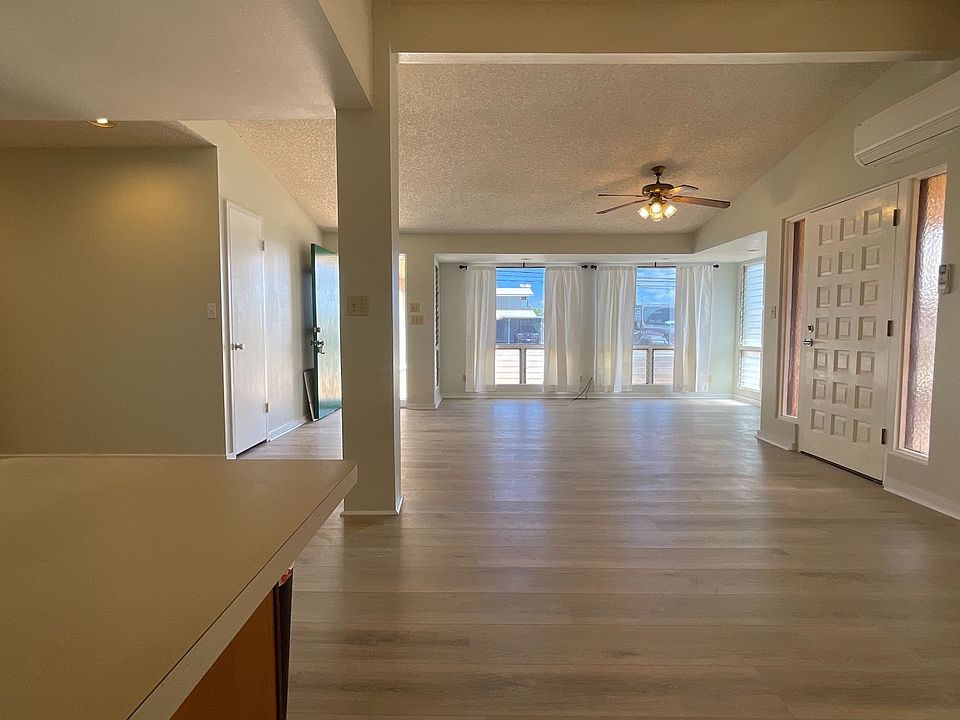 99-646 Halawa Heights Rd, Aiea, HI 96701 | Zillow