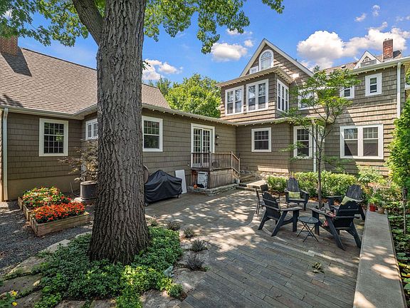 1961 Kenwood Pkwy, Minneapolis, MN 55405 | MLS #6502425 | Zillow