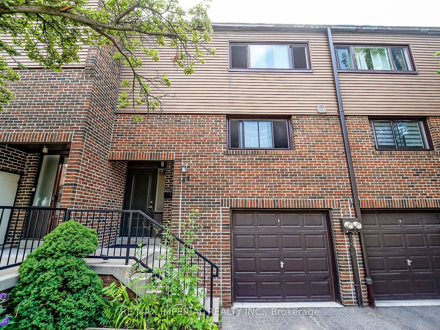 144 Song Meadoway, Toronto, ON M2H 2T7 | Zillow