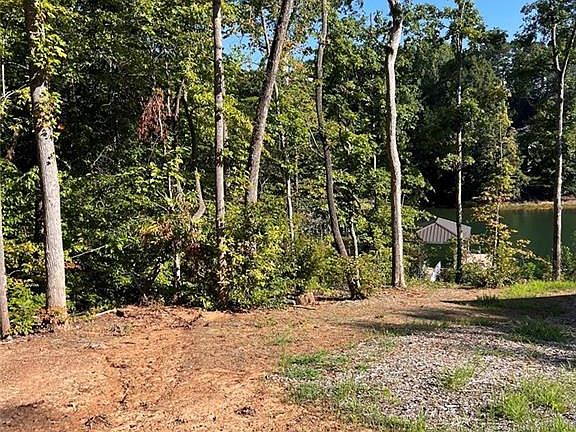 671 Turtle Cove Rd LOT 4, Seneca, SC 29672 | MLS #20266249 | Zillow