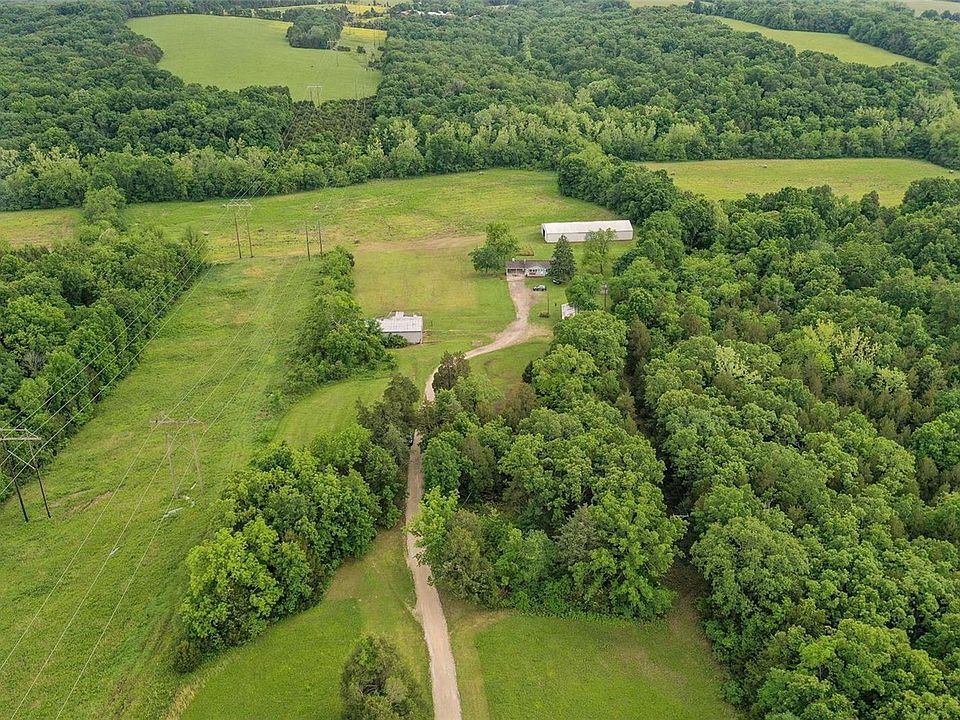 2902 Flucom Rd, De Soto, MO 63020 | Zillow