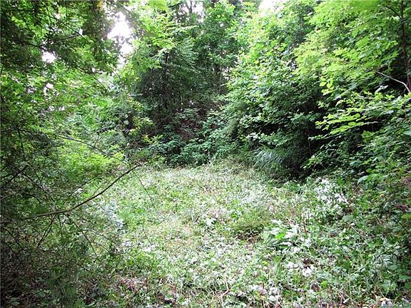 127 Busbee Mountain Rd, Asheville, NC 28803 | Zillow