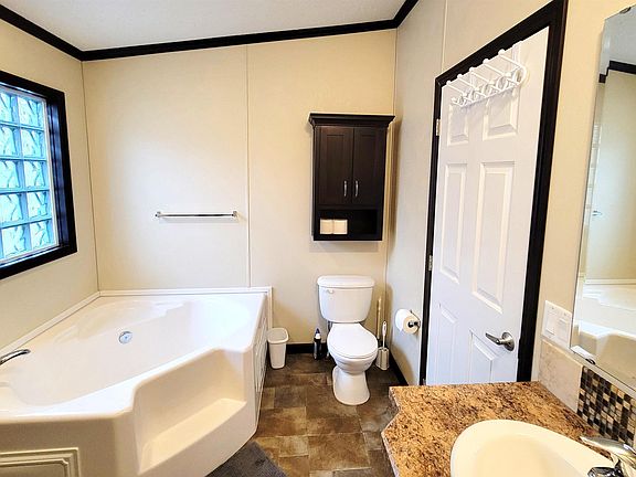 5810 Fontaine Dr, Cold Lake, AB T9M 0C6 | MLS #E4422843 | Zillow