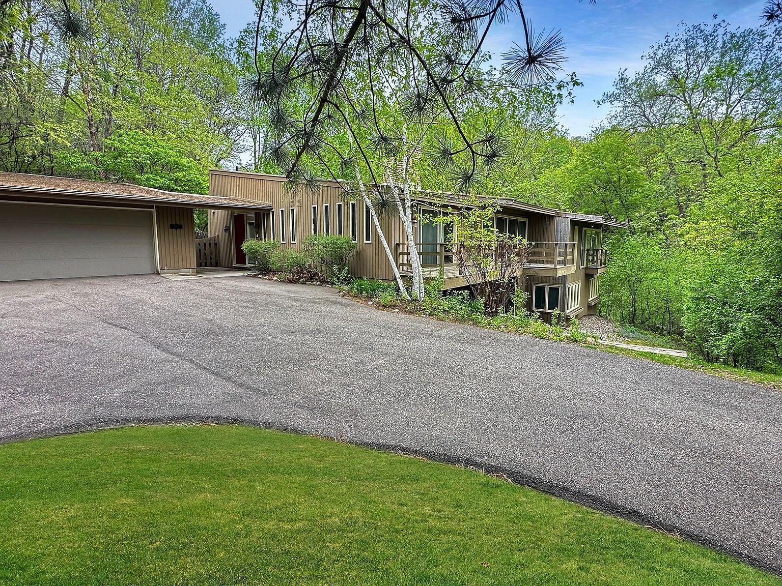 7201 Schey Dr, Edina, MN 55439 | MLS #6510111 | Zillow