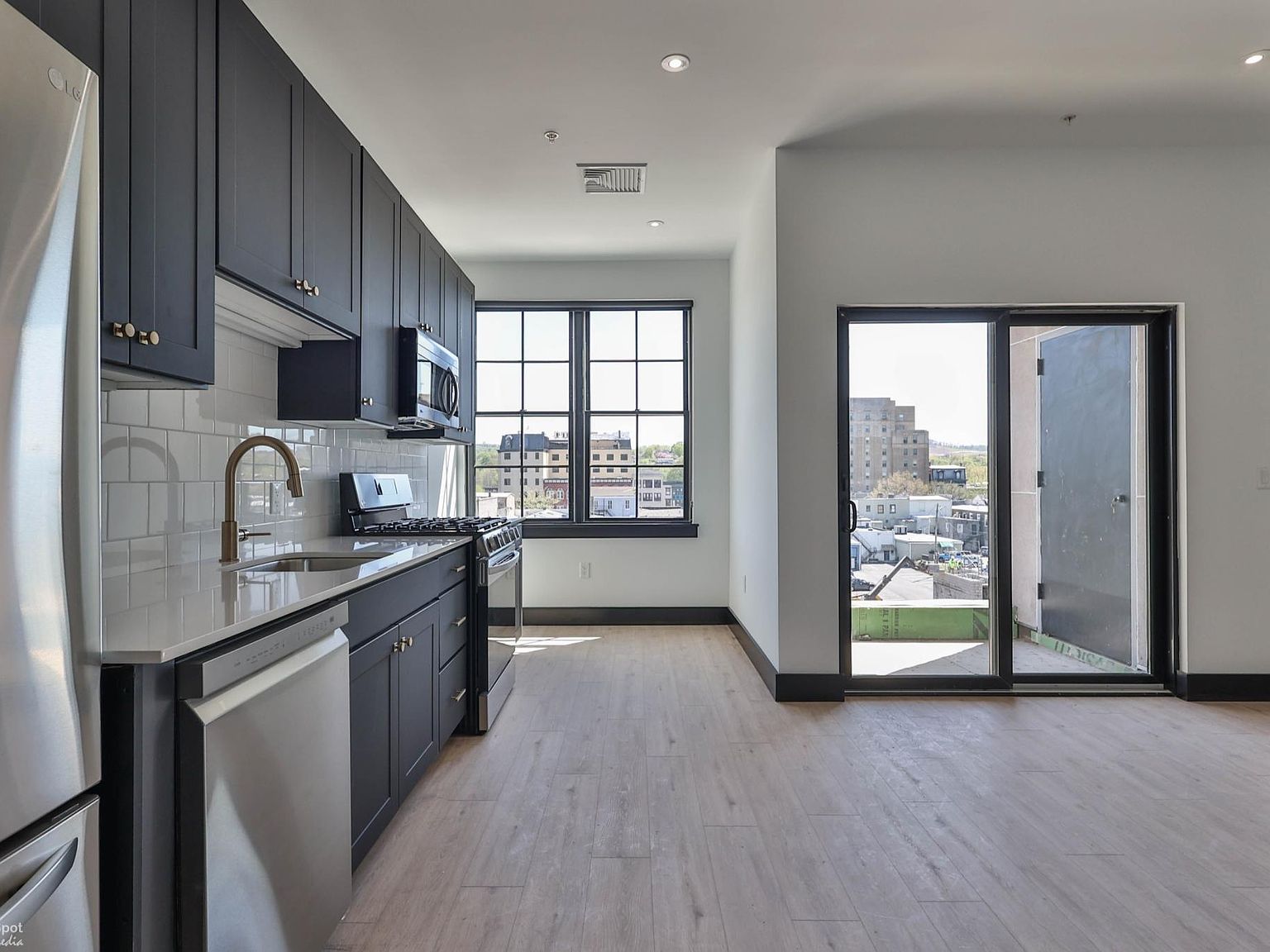 45 Larry Holmes Dr, Easton, PA 18042 | Zillow