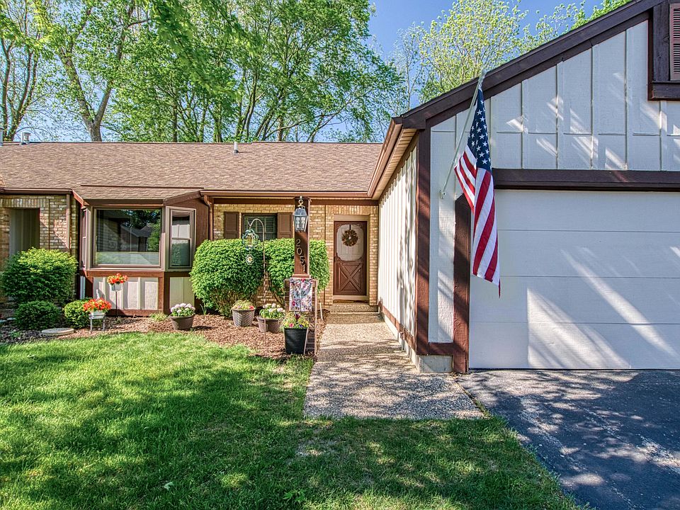 2051 Nathan Dr SE, Grand Rapids, MI 49508 | Zillow