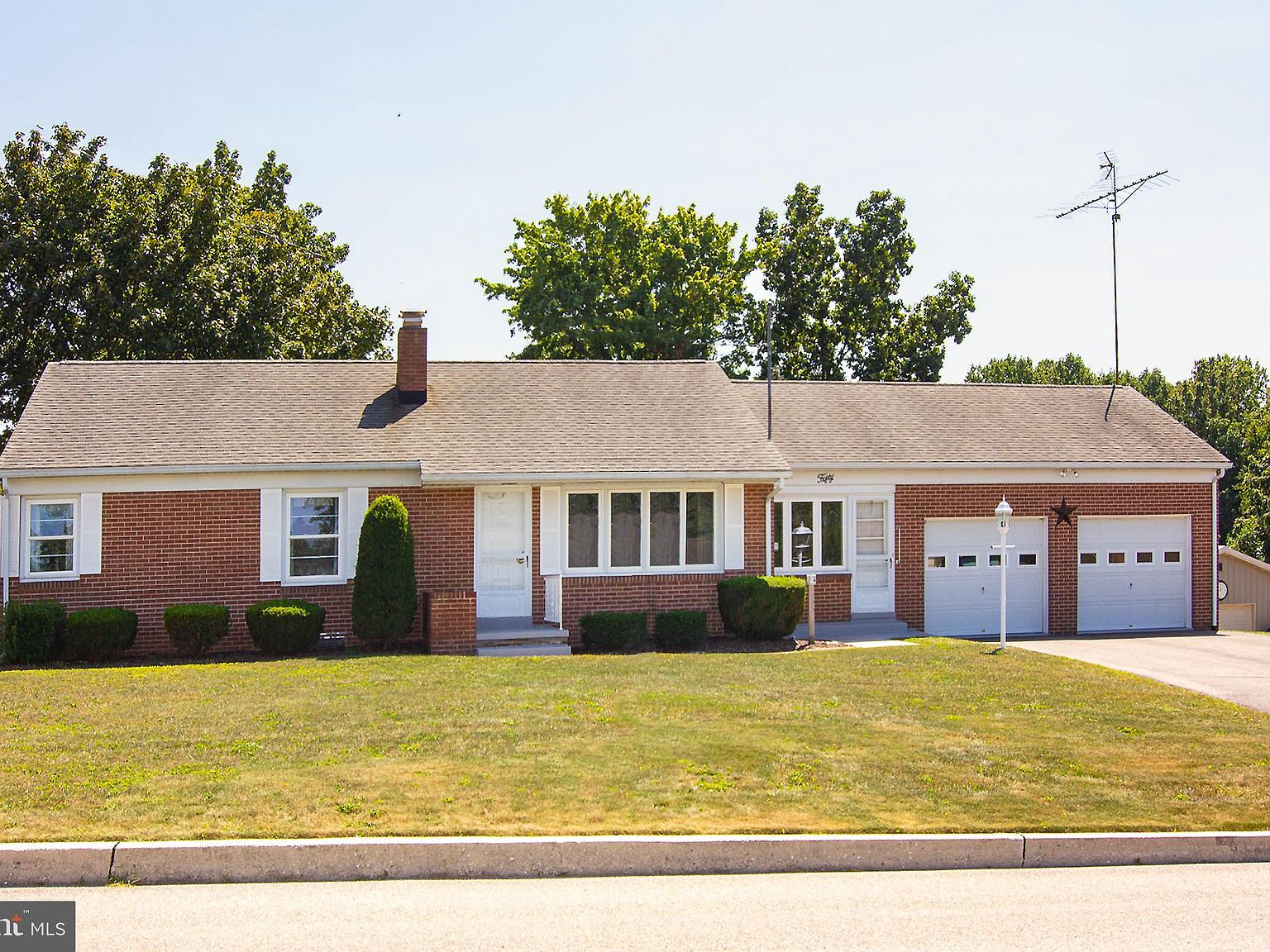50 Ruel Ave, Hanover, PA 17331 | Zillow
