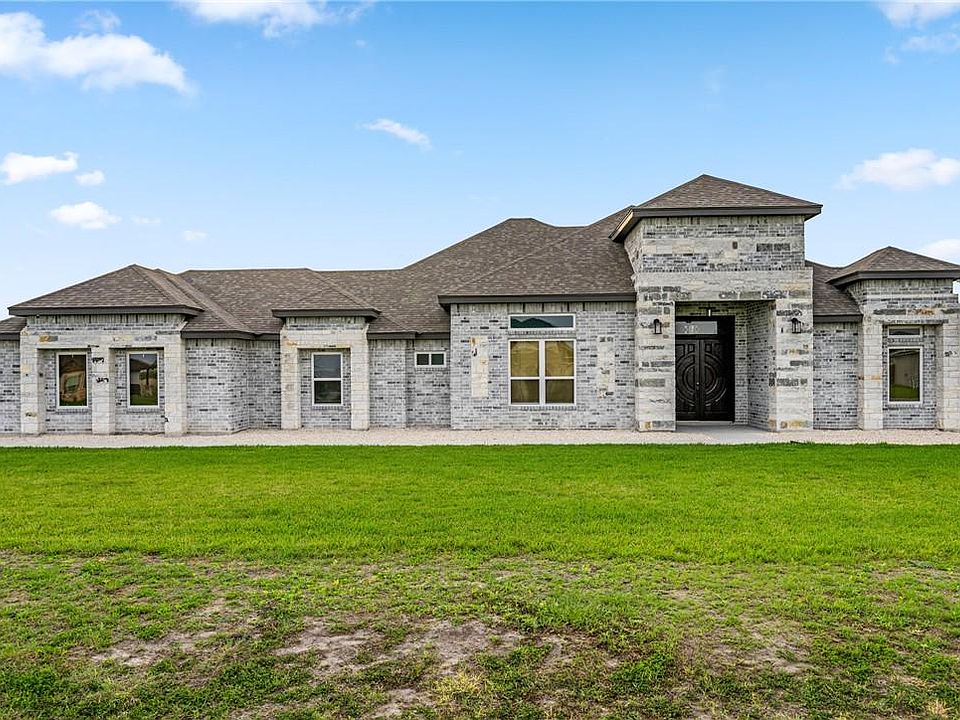 4125 Carlos Cir, Kingsville, TX 78363 | Zillow