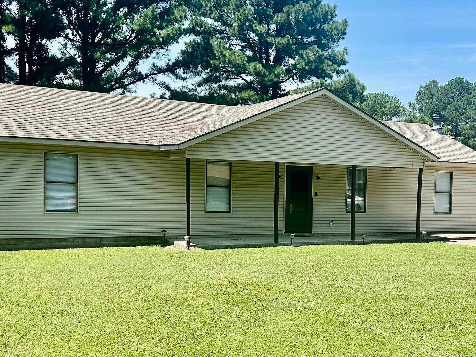 1803 Mitzi Ln, Jonesboro, AR 72405 | Zillow