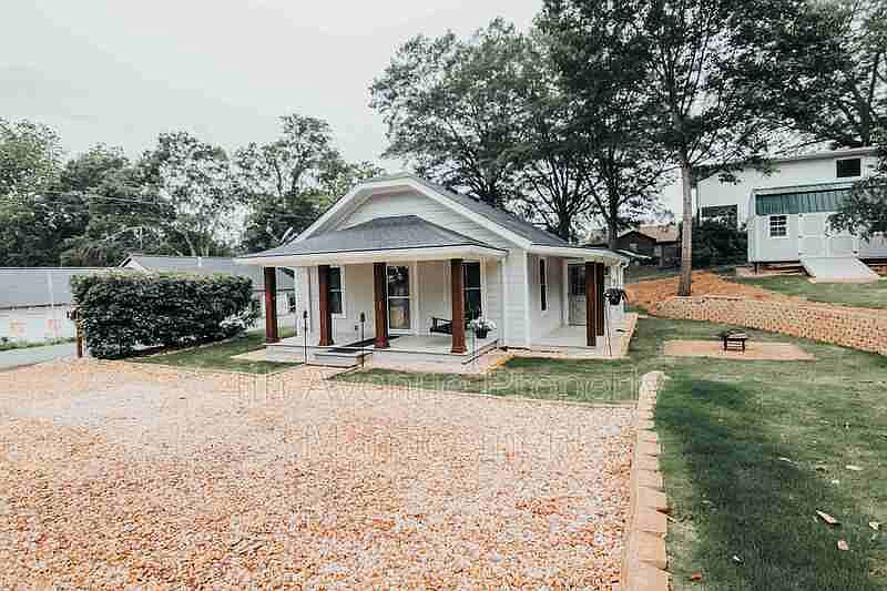 529 W Jackson St, Buford, GA 30518 | Zillow