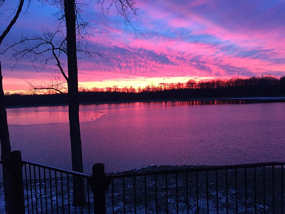 5865 W Carr Hill Rd, Columbus, IN 47201 | Zillow