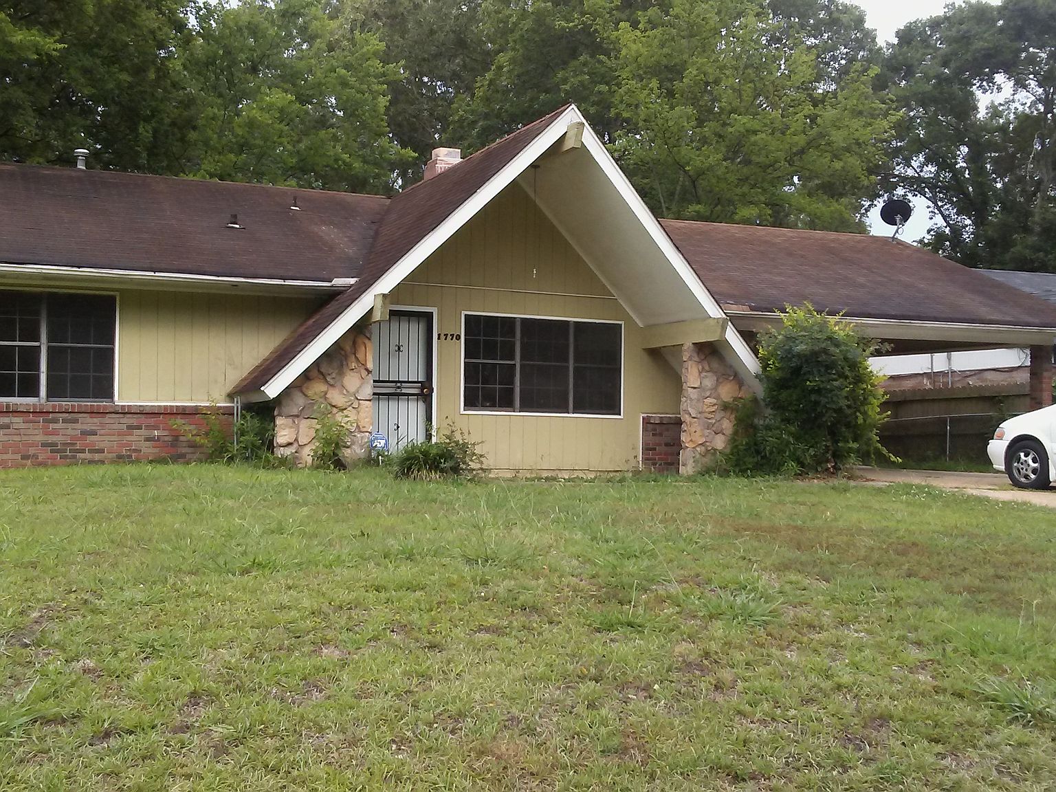 1770 Casteel Dr, Jackson, MS 39204 | Zillow