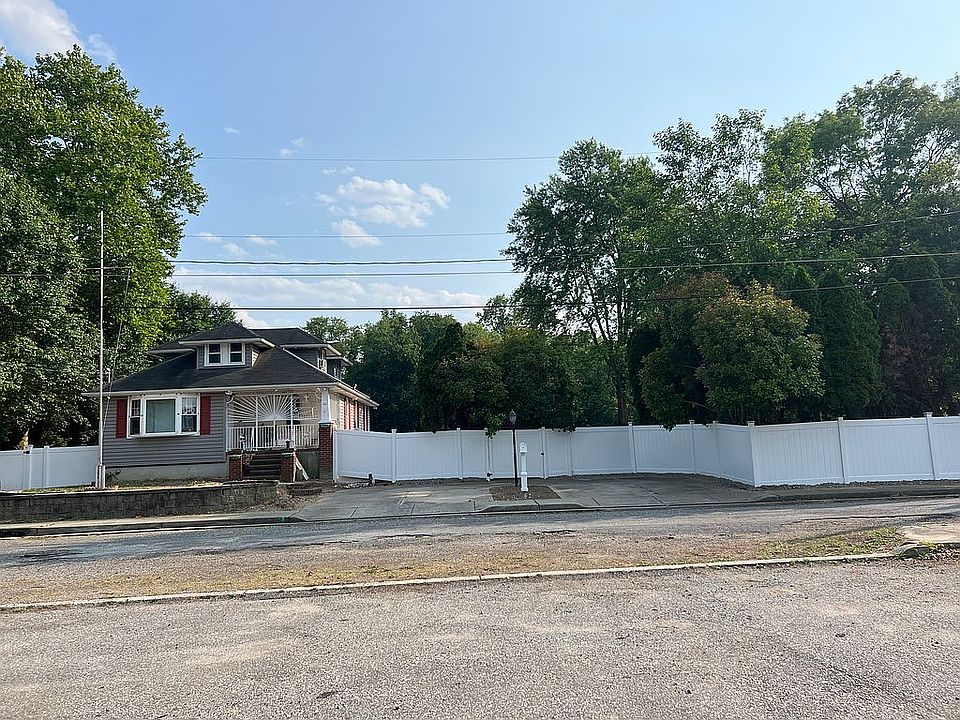 101 Broad St, Deepwater, NJ 08023 | Zillow