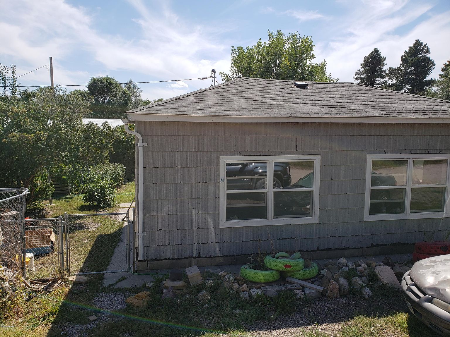 682 Park Ave, Osage, WY 82723 | Zillow