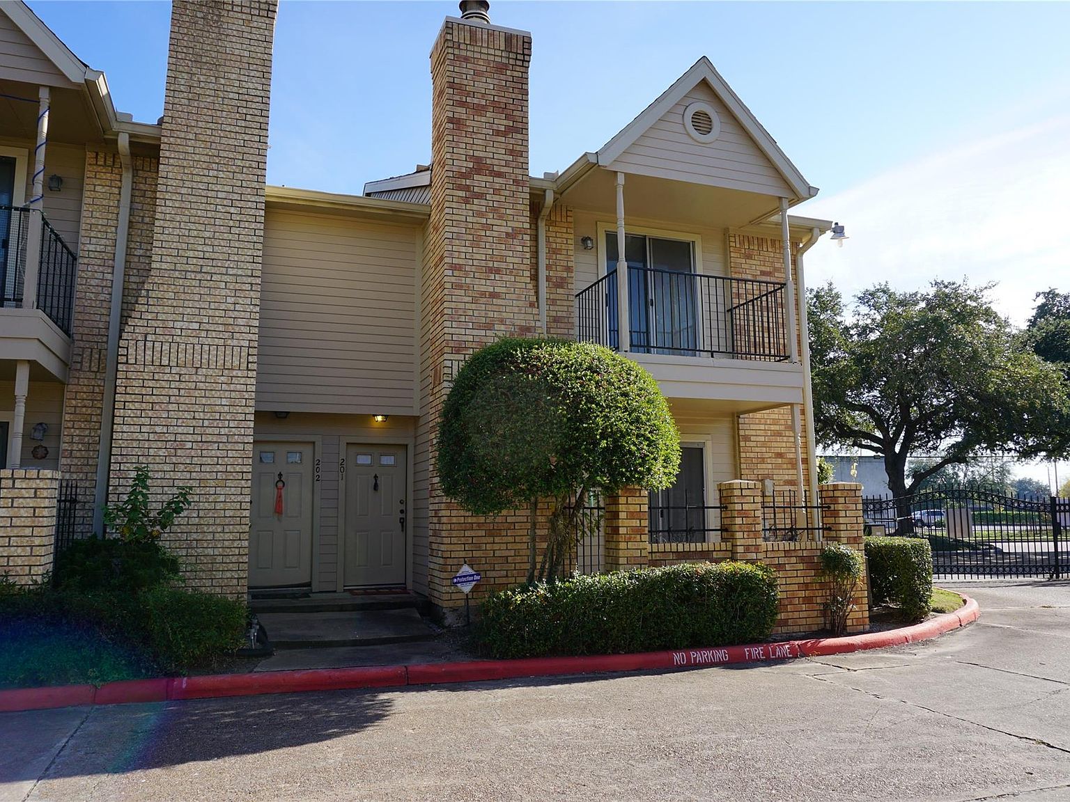 3600 Jeanetta St APT 201, Houston, TX 77063 | Zillow
