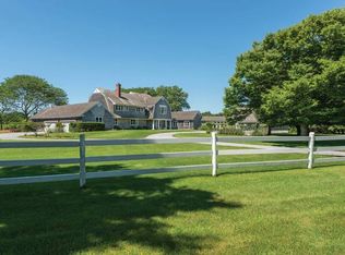 15 Ruxton Rd, East Hampton, NY 11937 | Zillow