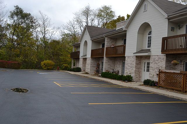 800 Madison St UNIT 2A, Lockport, IL 60441 | Zillow