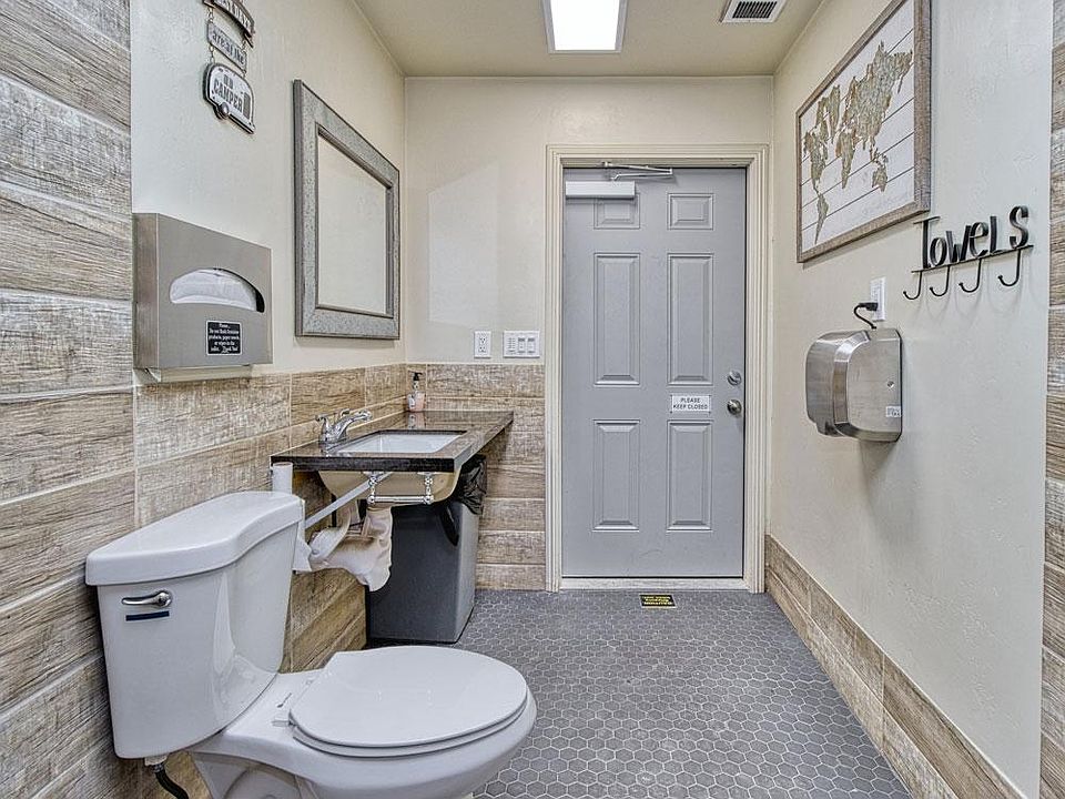 250 Fairfax Rd, Bakersfield, CA 93307 | Zillow