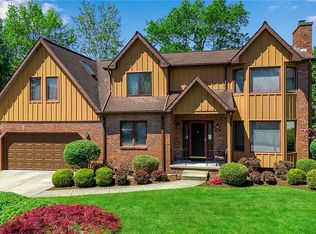 105 Brompton Rd, Williamsville, NY 14221 | MLS #B1627898 | Zillow