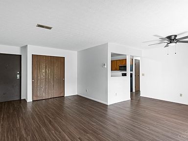 518 Riddle Rd APT 3, Cincinnati, OH 45220 | Zillow