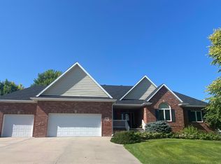 49 Lakeside Dr, Kearney, NE 68845 | MLS #20241098 | Zillow