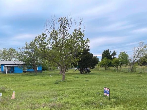 Mustang Ridge TX Real Estate - Mustang Ridge TX Homes For Sale | Zillow