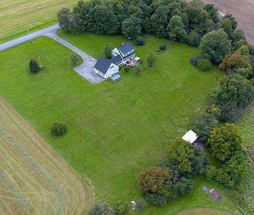 13893 Ridge Rd, Sackets Harbor, NY 13685 | Zillow