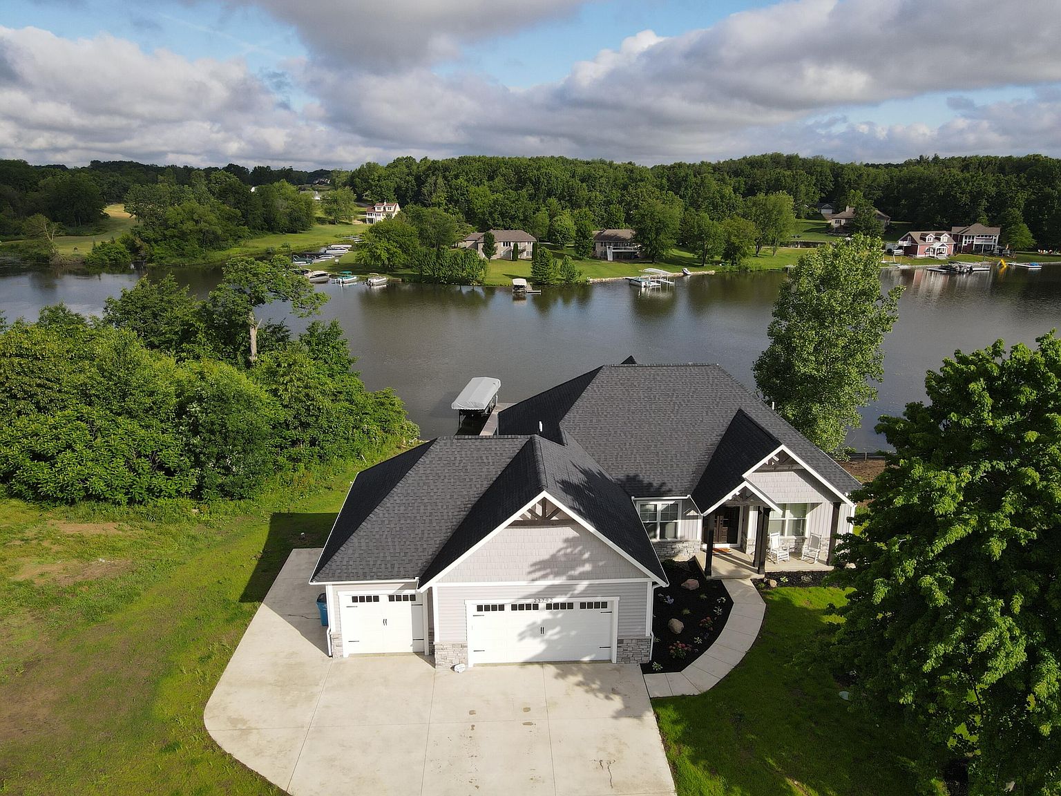 23792 Old 16 Rd, Centreville, MI 49032 | Zillow