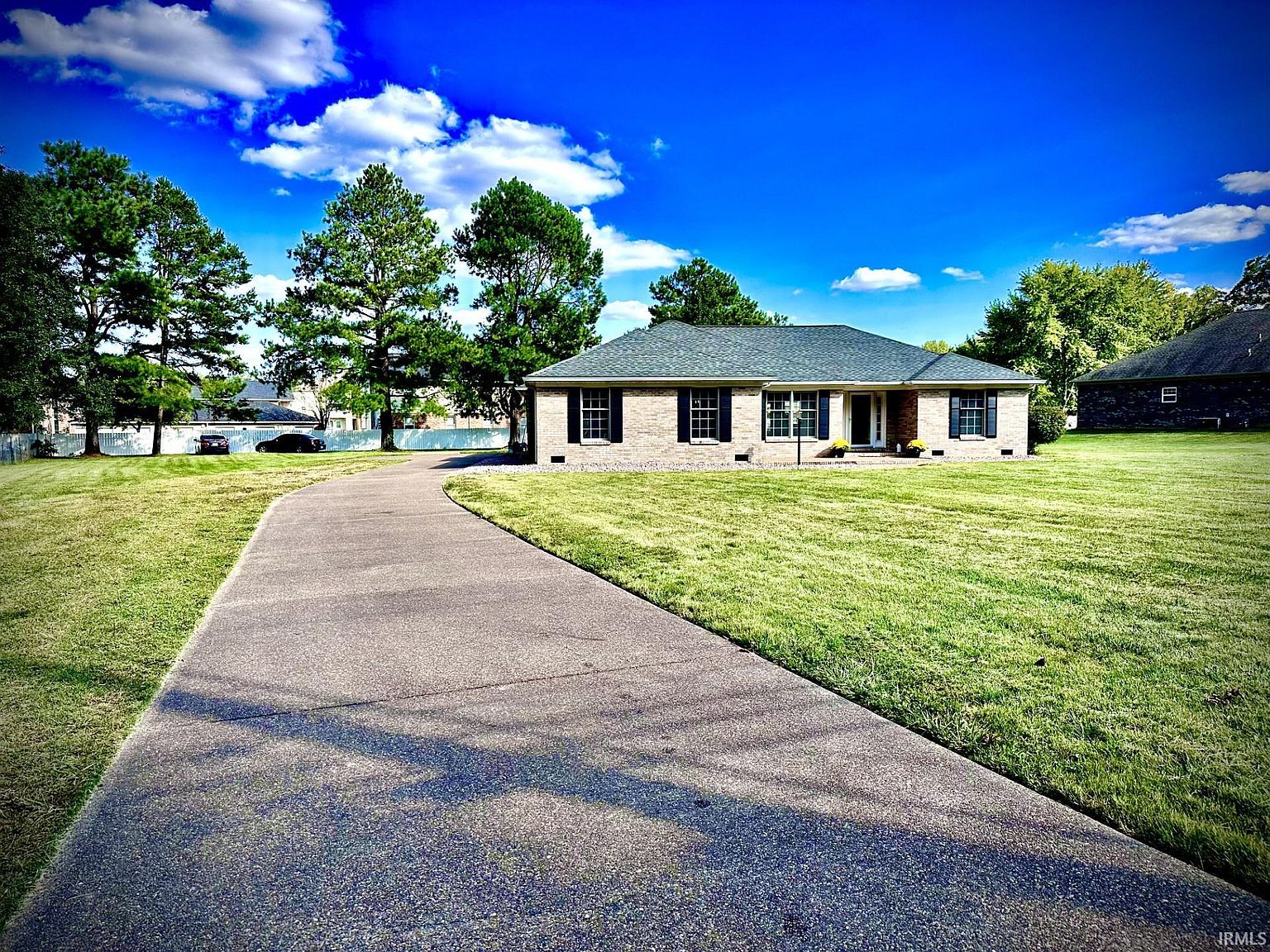 4588 Lenn Rd, Newburgh, IN 47630 | MLS #202334750 | Zillow