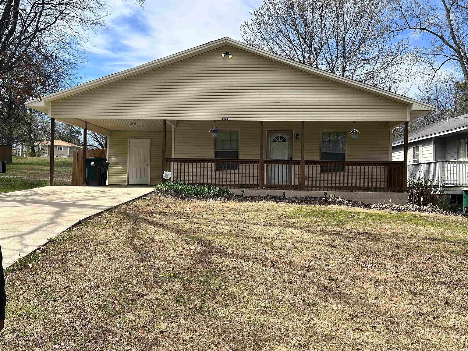 4104 Longcoy St, Little Rock, AR 72204 | Zillow