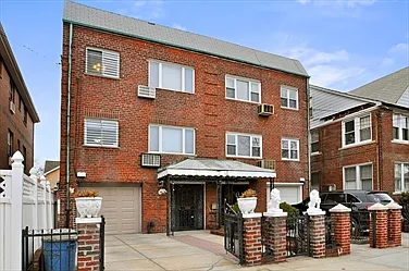 5614 137th St Flushing NY | Zillow